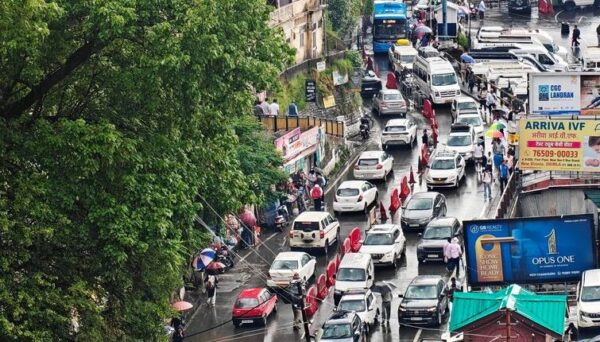 Shimla Traffic Crisis: Over 11 Lakh Vehicles Flood Hill Station in 45 ...